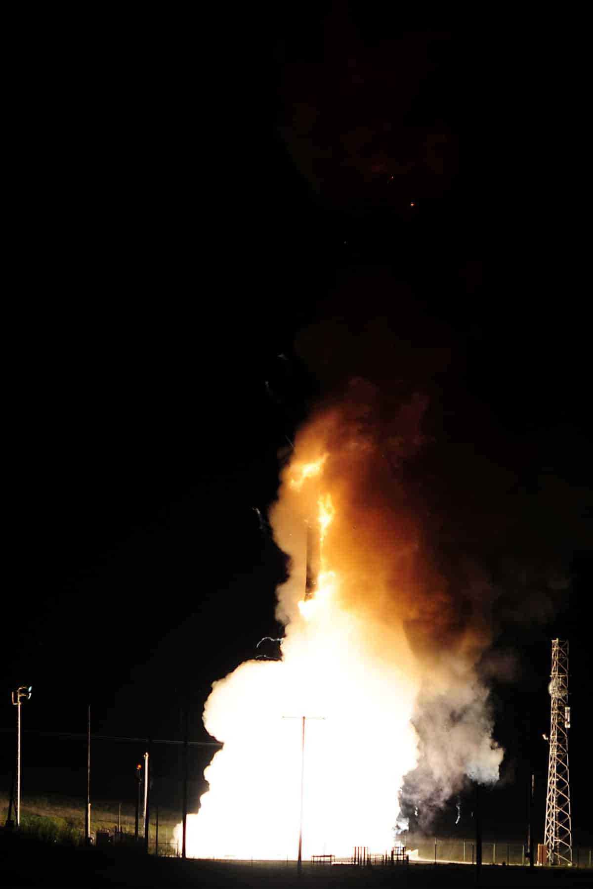 Us Test Fires Minuteman Iii Icbm Missile Threat